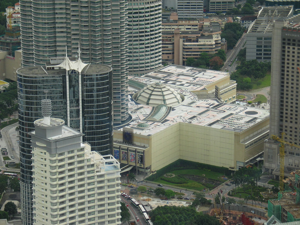 TOWER 3 PETRONAS ( formerly Menara Carigali ) | Kuala Lumpur ( KLCC ...