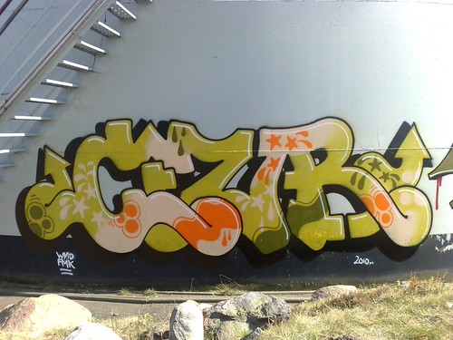 Graffitis que diga cesar - Imagui