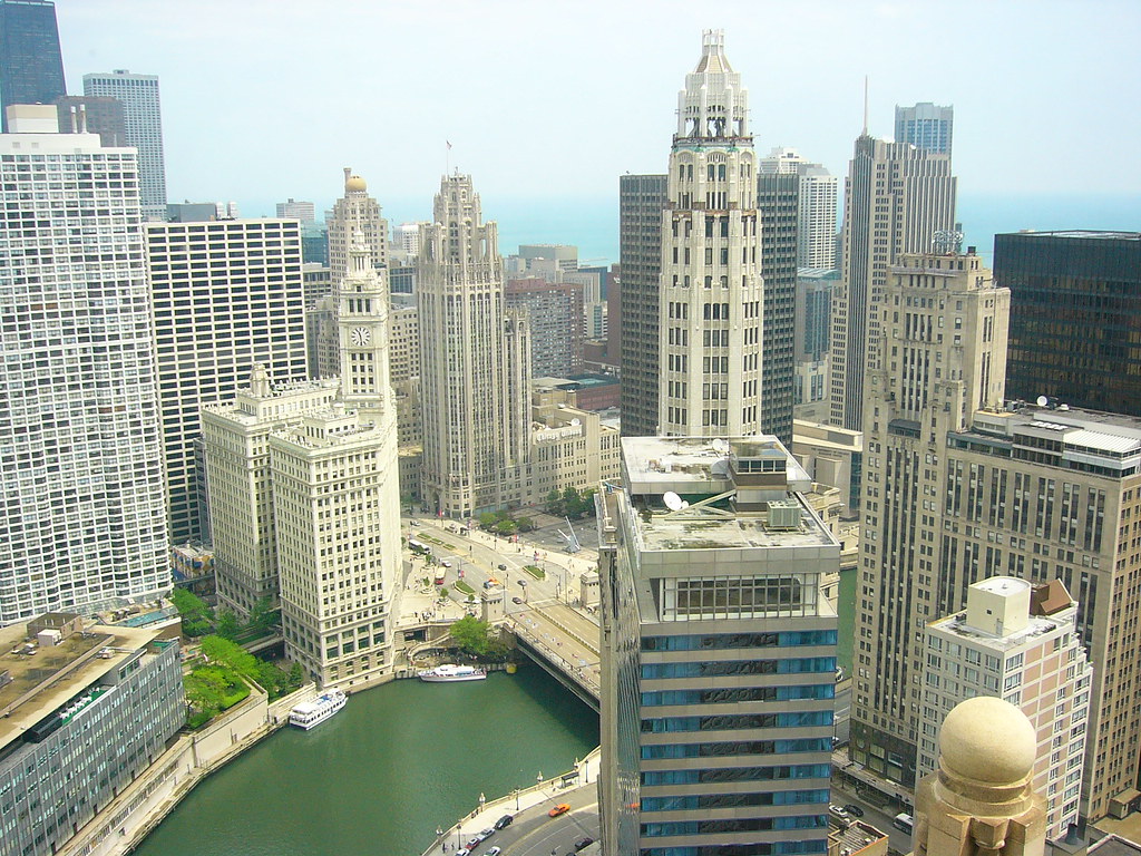 Is the Chicago River the world's most unique urban river ...